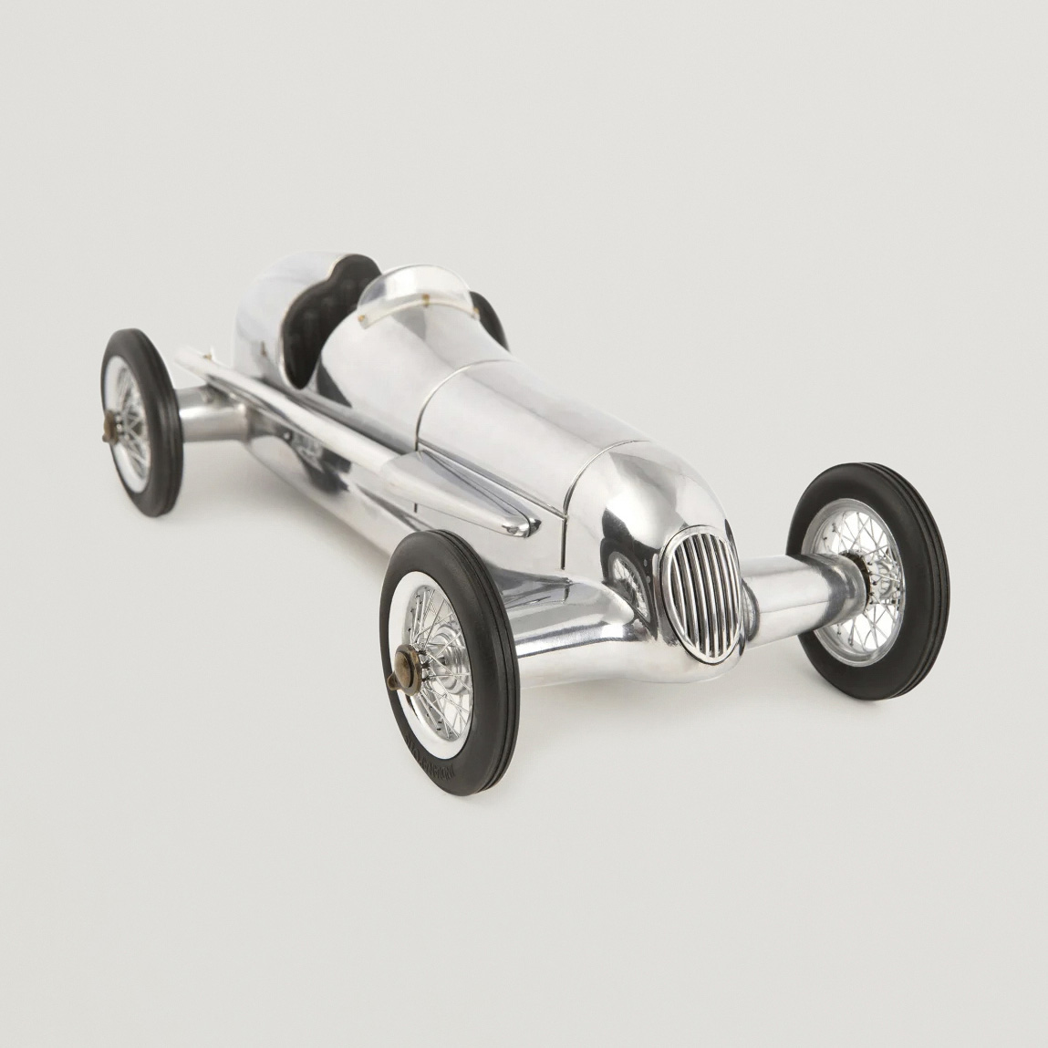 Authentic Models Silberpfeil Racing Car Silver osoitteesta CareOfCarl.fi