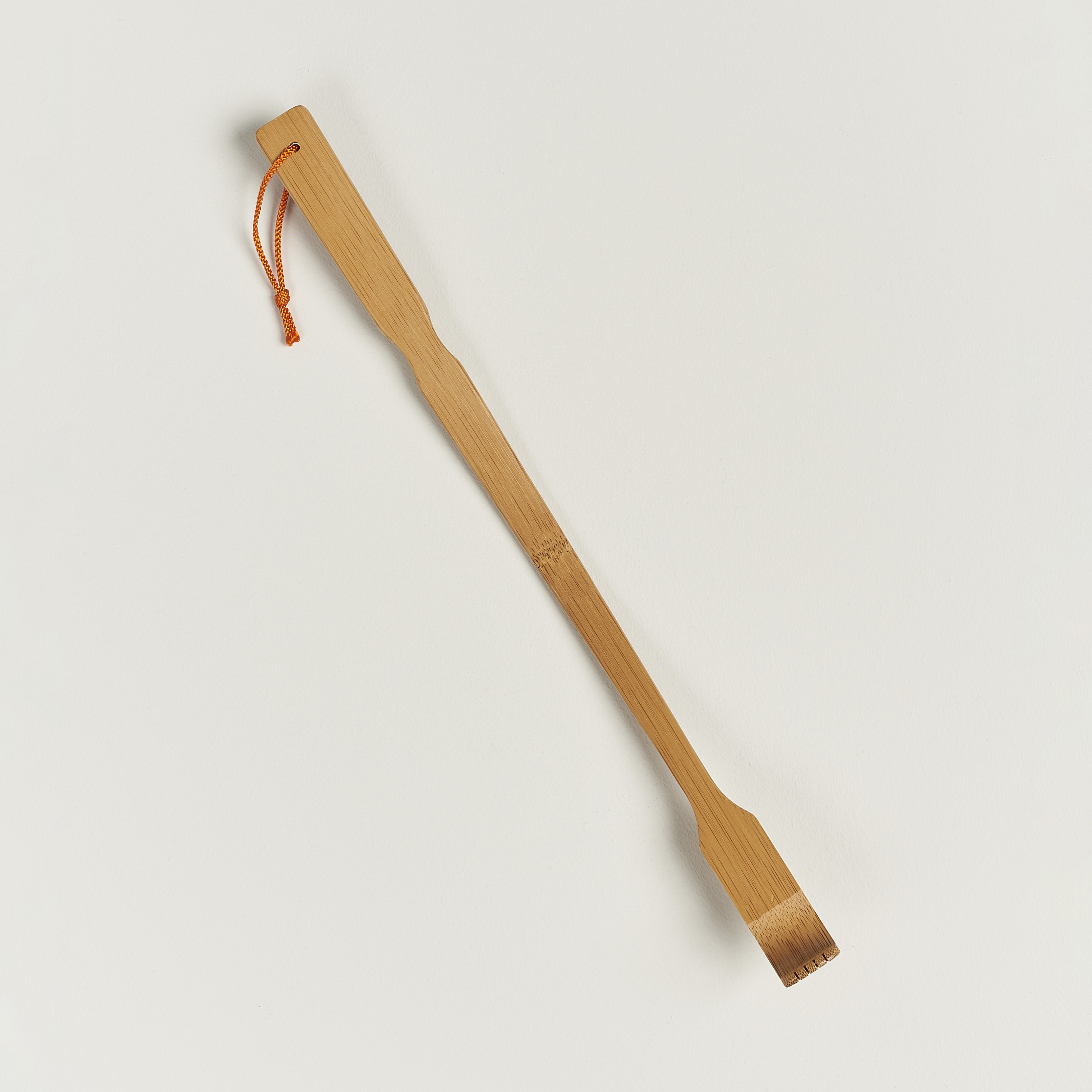 Beams Japan x Chikuen Back Scratcher Natural osoitteesta CareOfCarl.fi