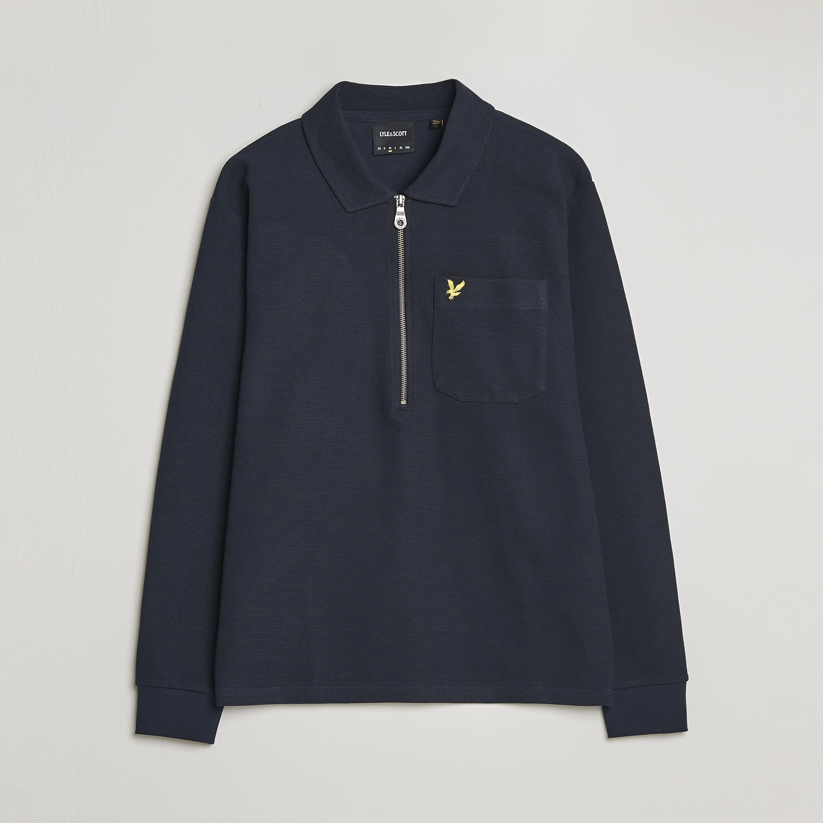 Lyle & Scott Crest Half Zip Sweater Dark Navy osoitteesta CareOfCarl.fi