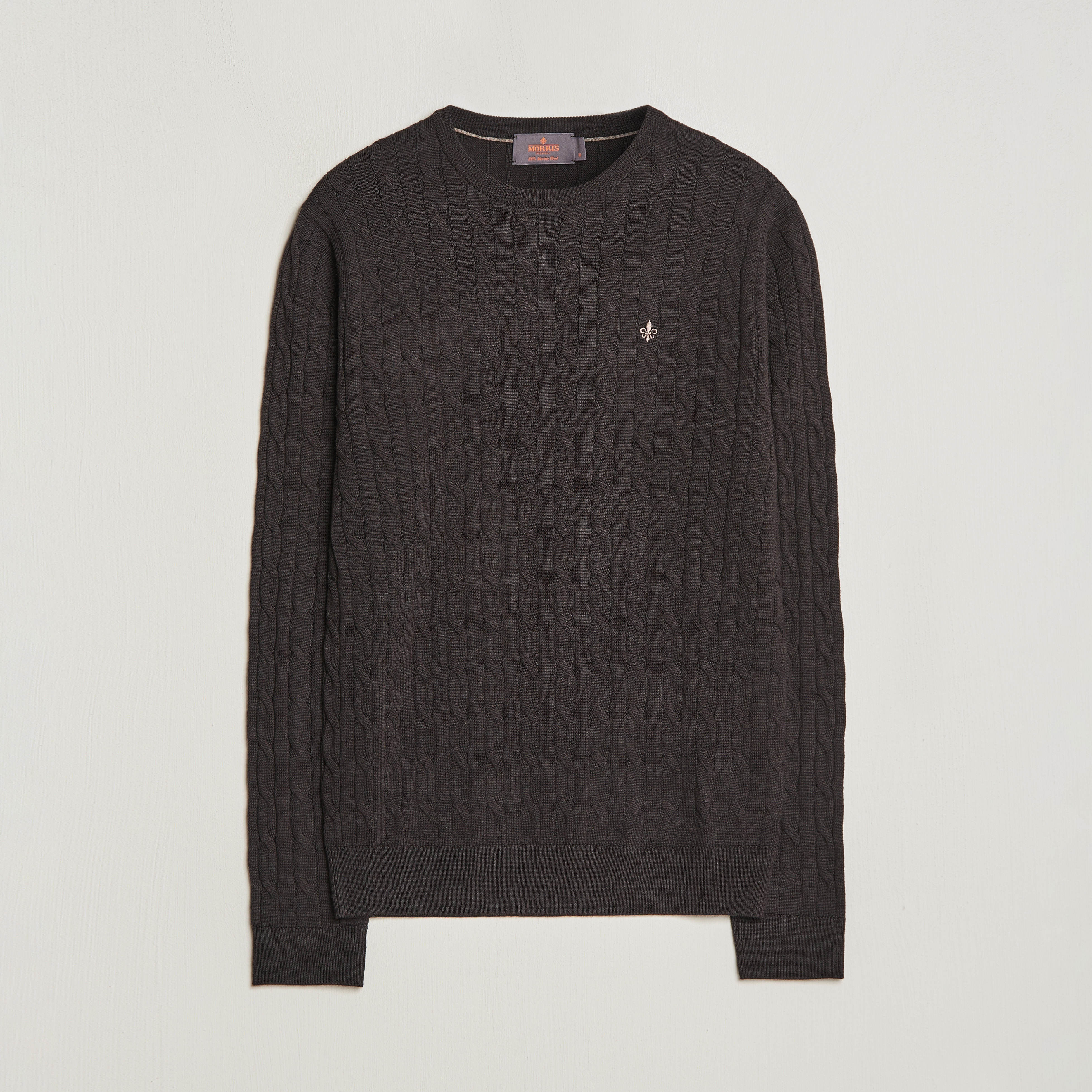 Morris Merino Cable Crew Neck Brown osoitteesta CareOfCarl.fi