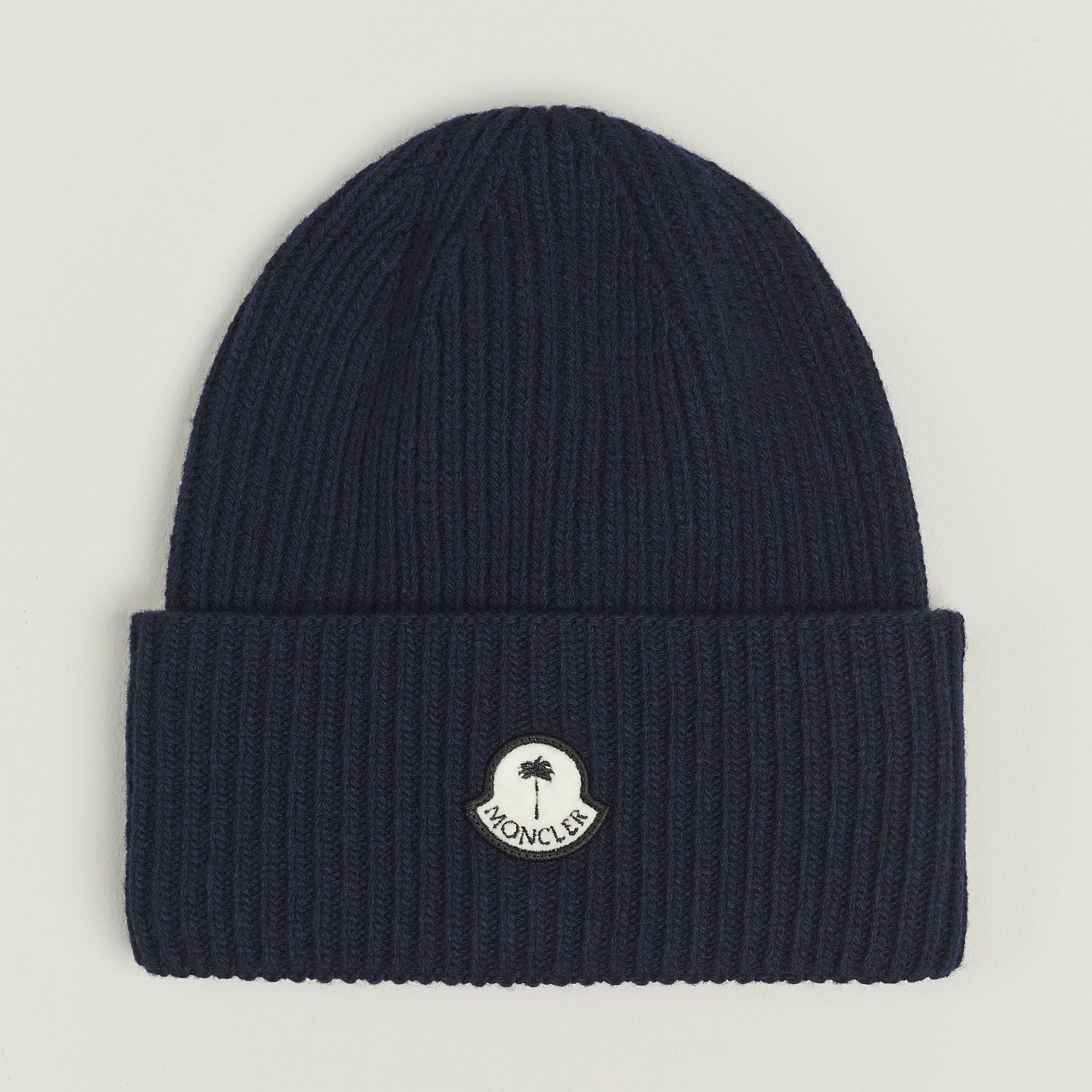 Moncler Genius Rib Knit Beanie Navy osoitteesta CareOfCarl.fi