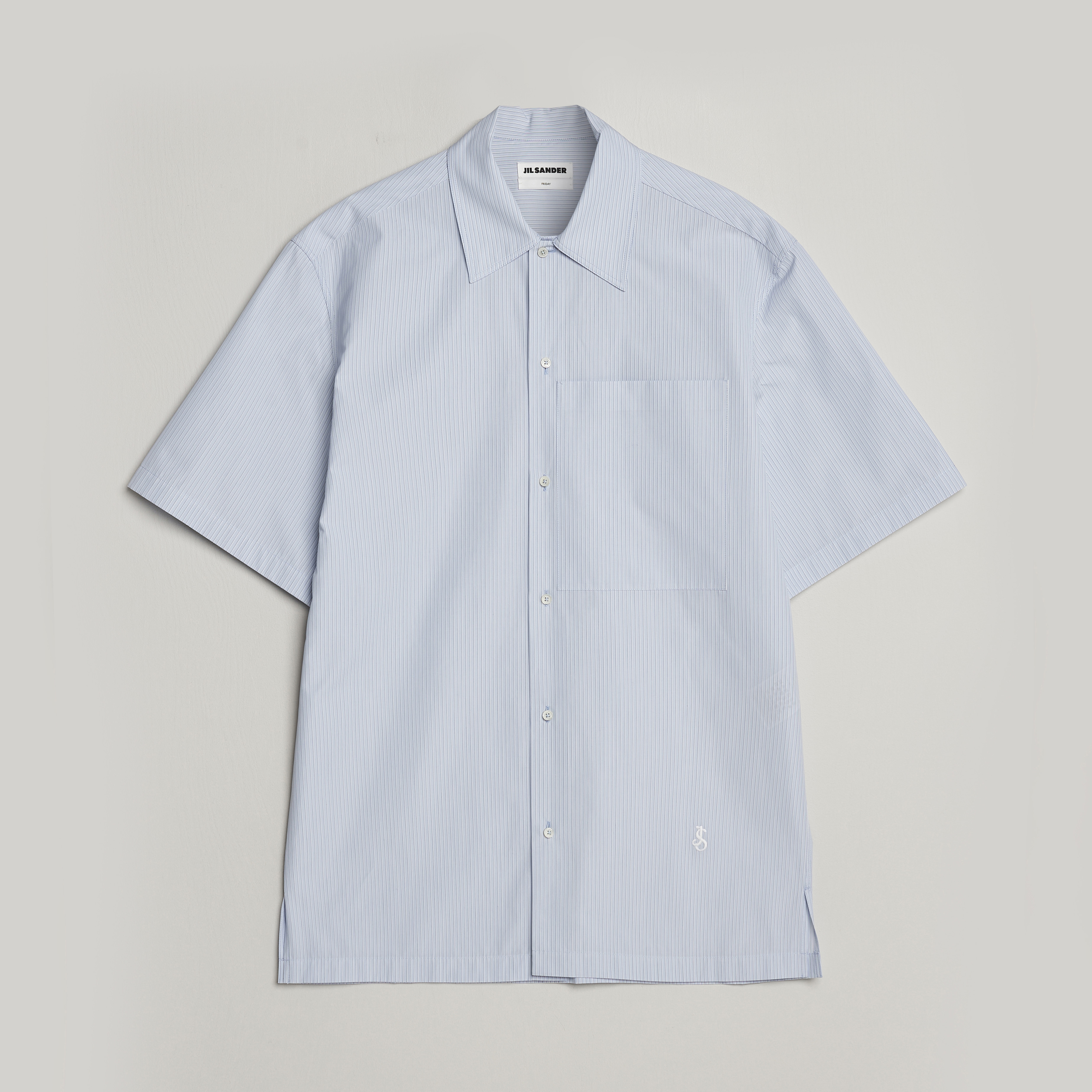 Jil Sander Boxy Friday Shirt Light Blue osoitteesta CareOfCarl.fi