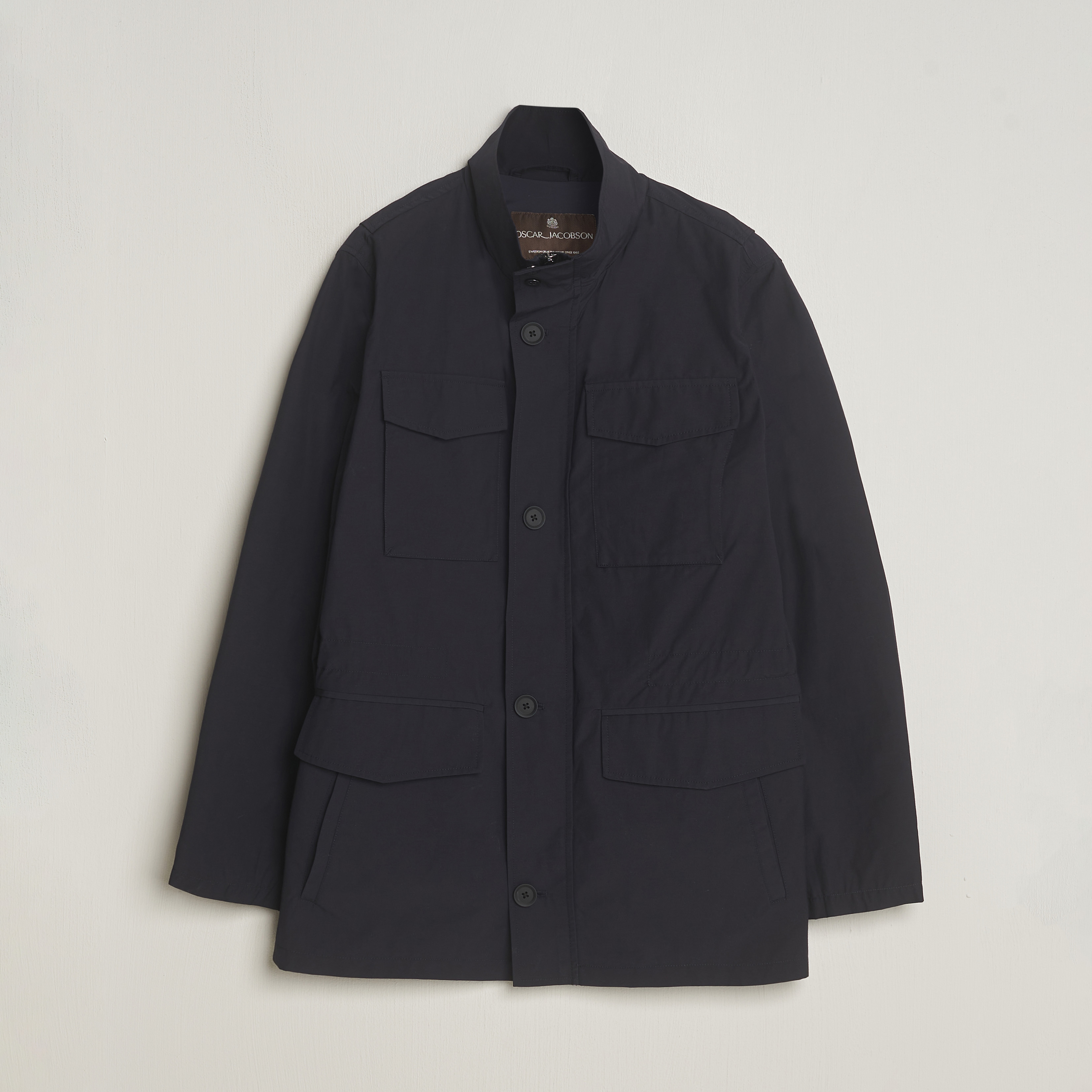 Oscar Jacobson Smyth Field Jacket Navy osoitteesta CareOfCarl.fi