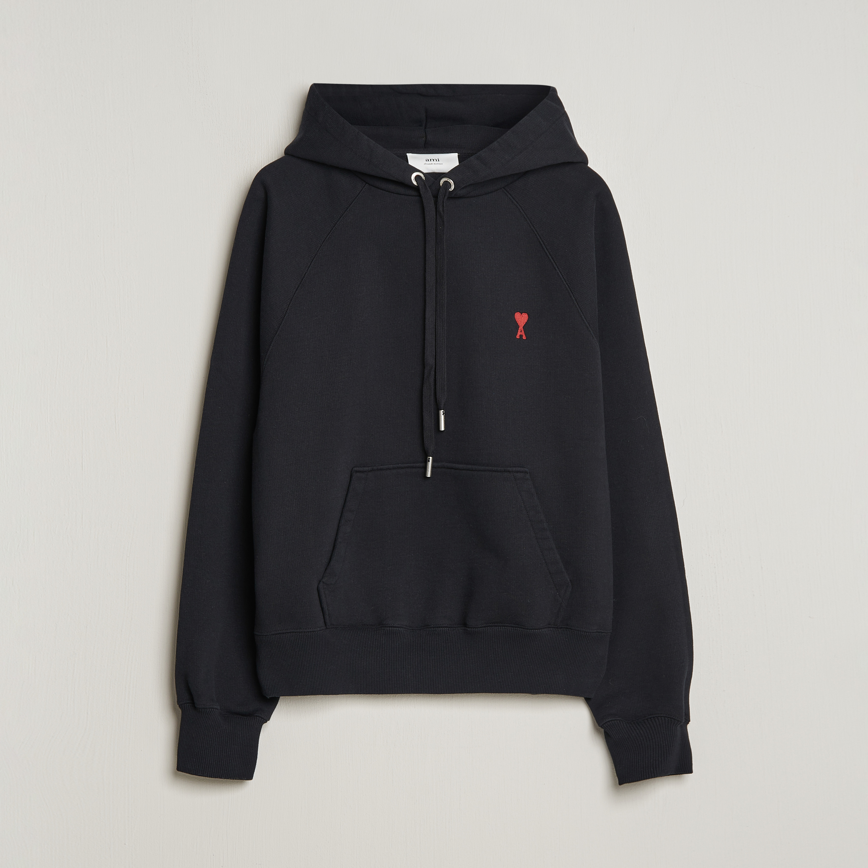 AMI Heart Logo Hoodie Black osoitteesta CareOfCarl.fi