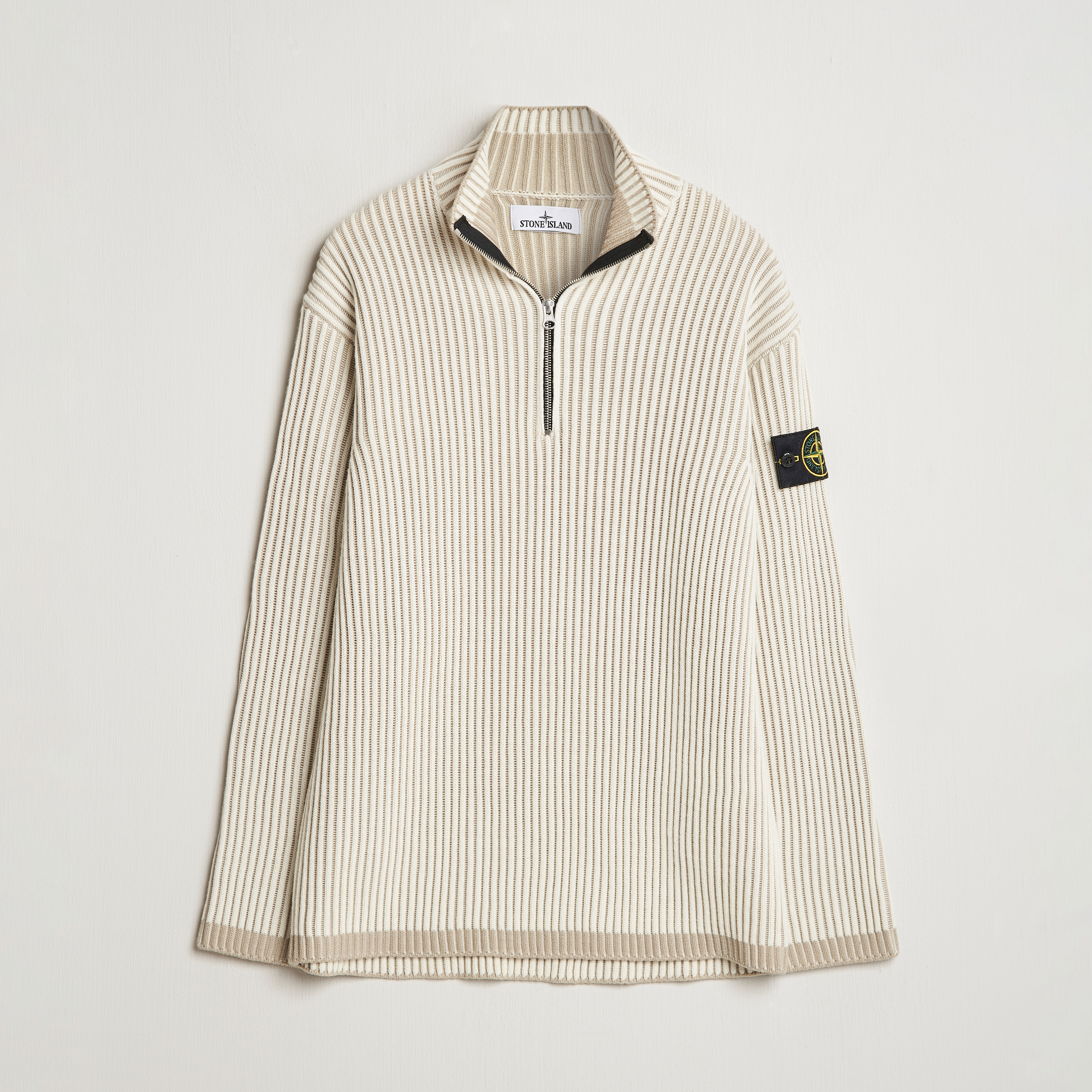 Stone Island Full Rib Wool Half Zip Natural osoitteesta CareOfCarl.fi