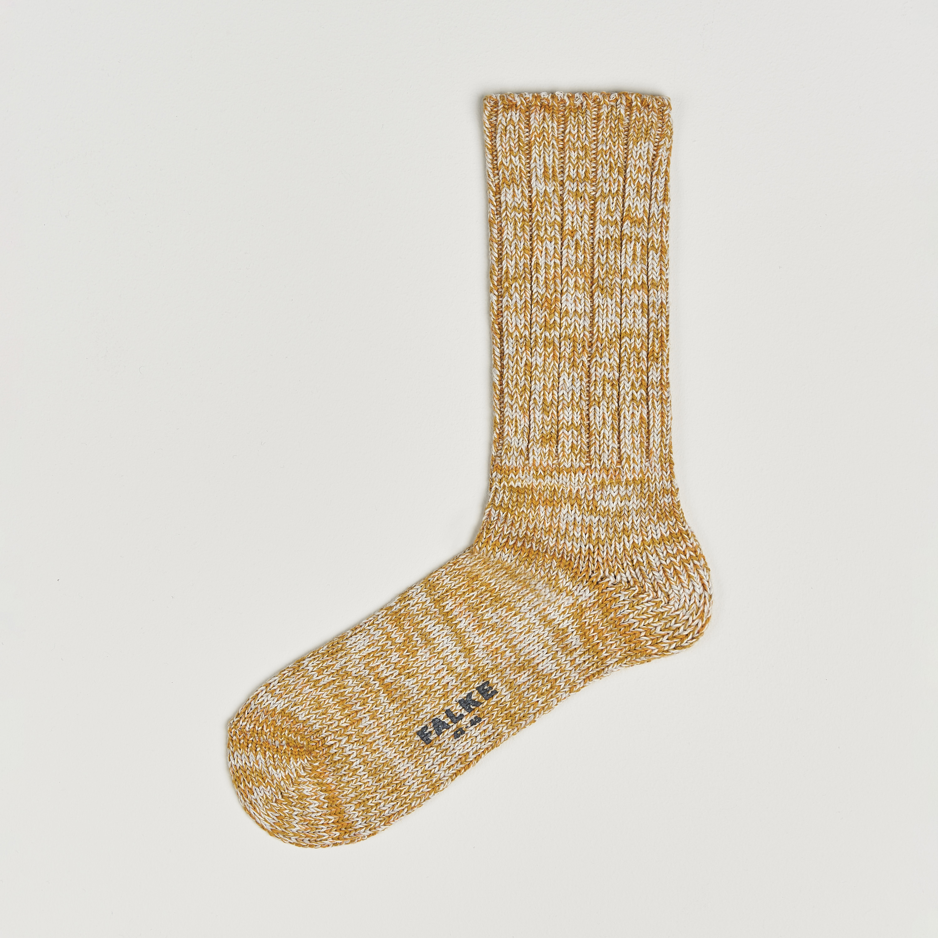Falke Brooklyn Cotton Sock Old Brass osoitteesta CareOfCarl.fi