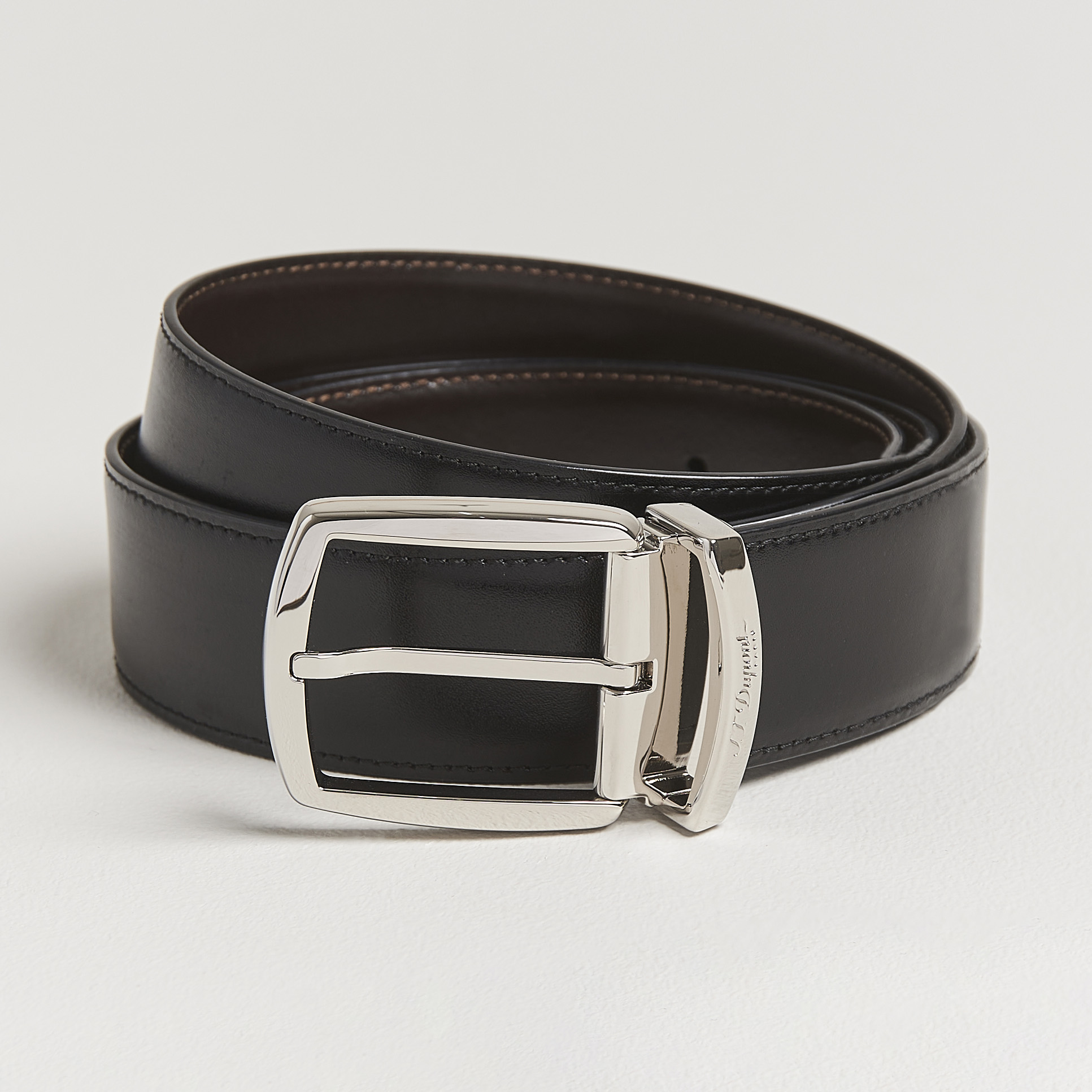 S.T. Dupont Reversible Euro Belt 35mm Black/Brown osoitteesta CareOfCarl.f