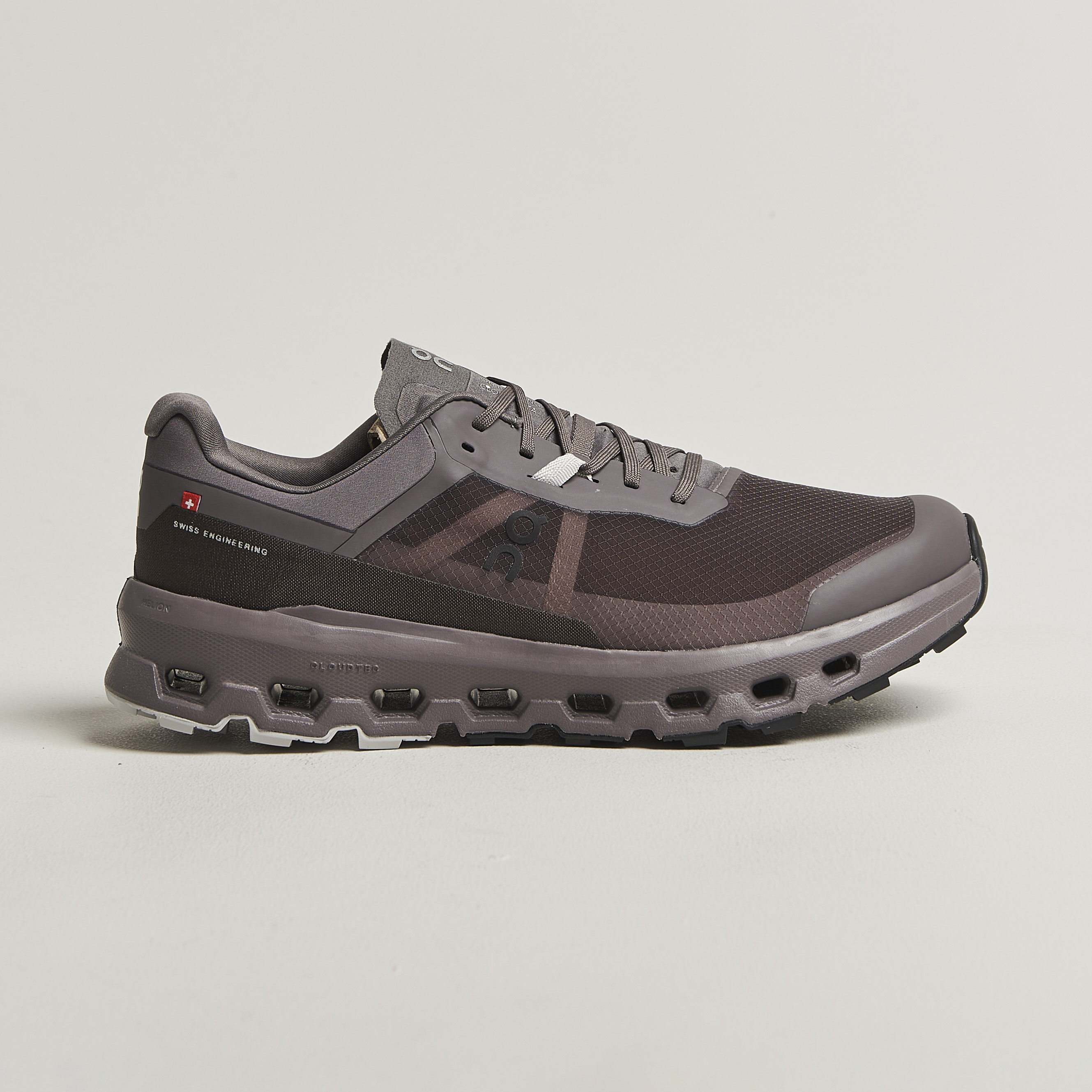 ON Cloudvista 2 Trail Eclipse/Pebble osoitteesta CareOfCarl.fi