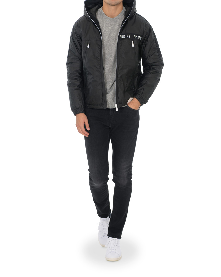 Replay SportLab Hooded Jacket Black osoitteesta CareOfCarl.fi