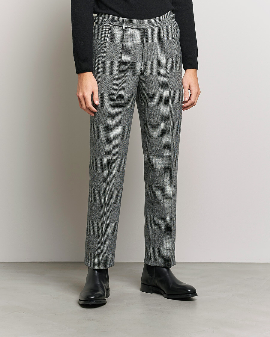 Beams F Pleated Flannel Trousers Grey Check osoitteesta CareOfCarl.fi